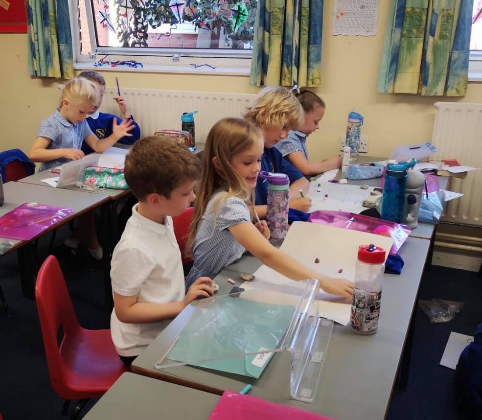 New Swannington Primary School - Parents/Carers